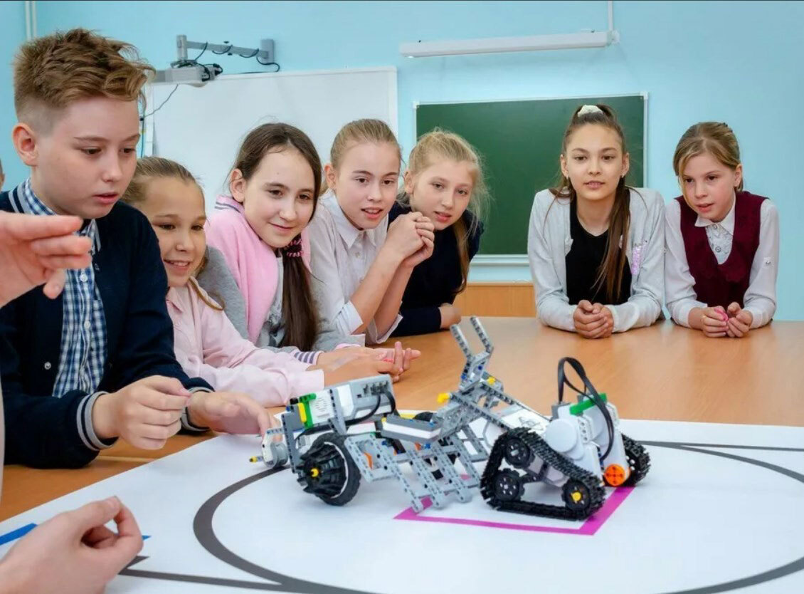 Робототехника, электроника и мехатроника в комплектах для школы купить в Москве в RobotBaza.ru