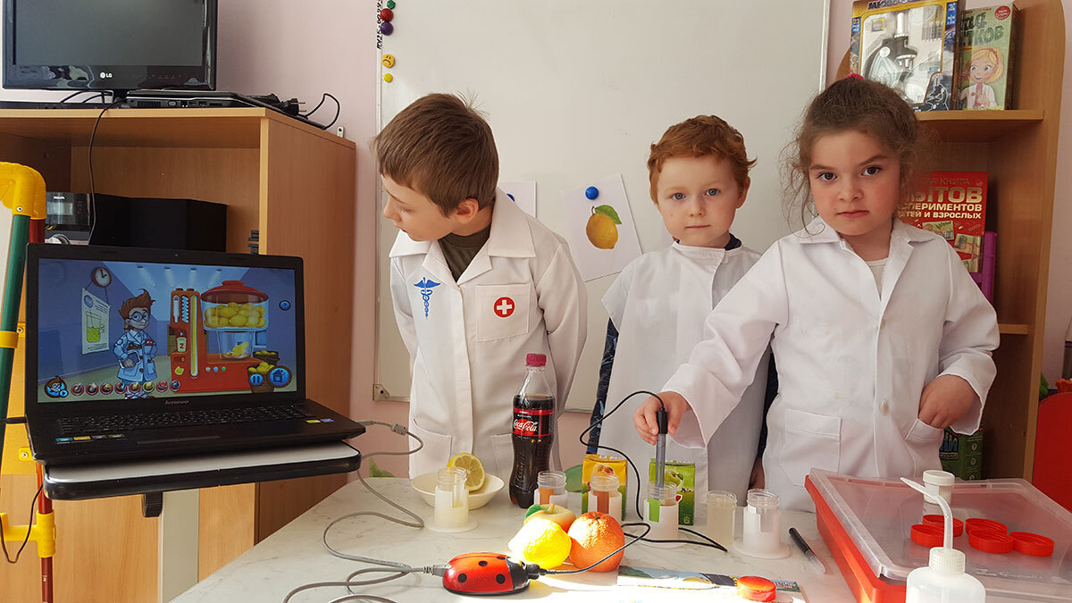 Цифровые лаборатории для класса Естествознания купить в Москве в RobotBaza.ru